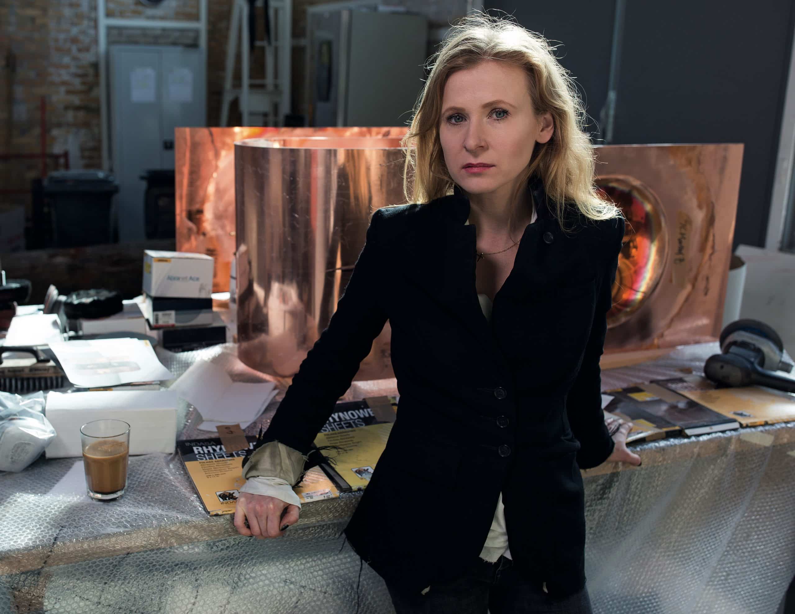 5 Questions to Alicja Kwade - India Art Fair